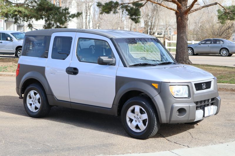 2004 Honda Element Photos