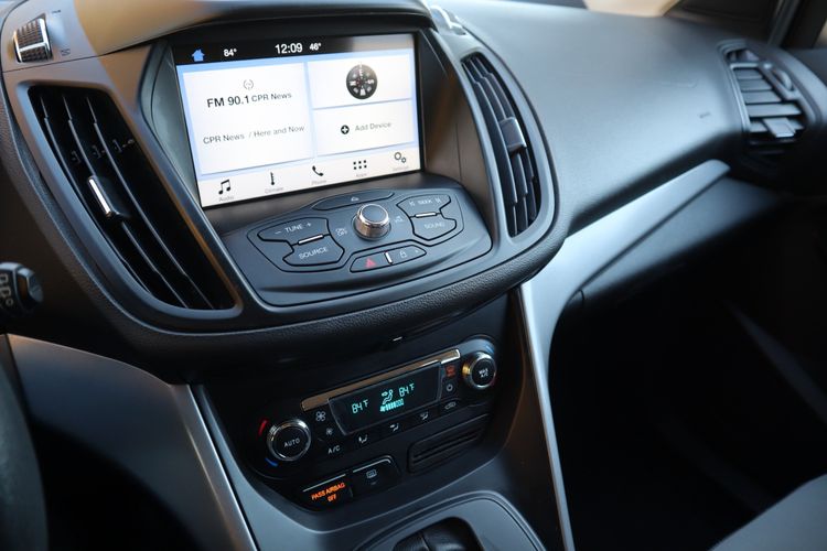 2016 Ford Escape SE | Victory Motors of Colorado