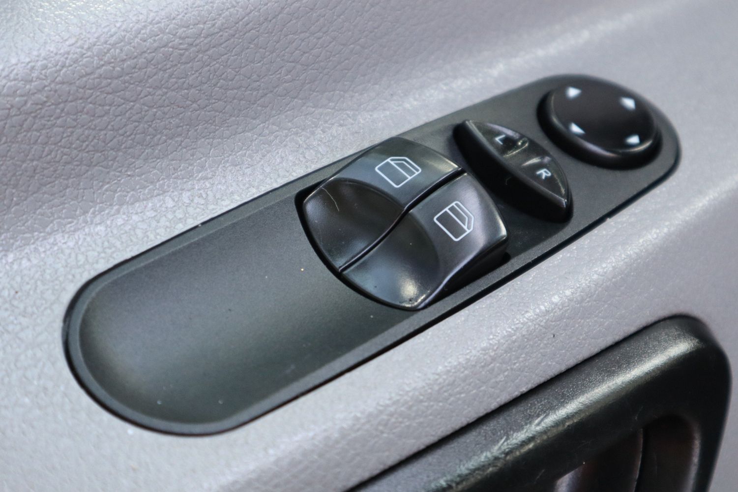 2015 Mercedes-Benz Sprinter Passenger 2500 | Victory Motors of Colorado