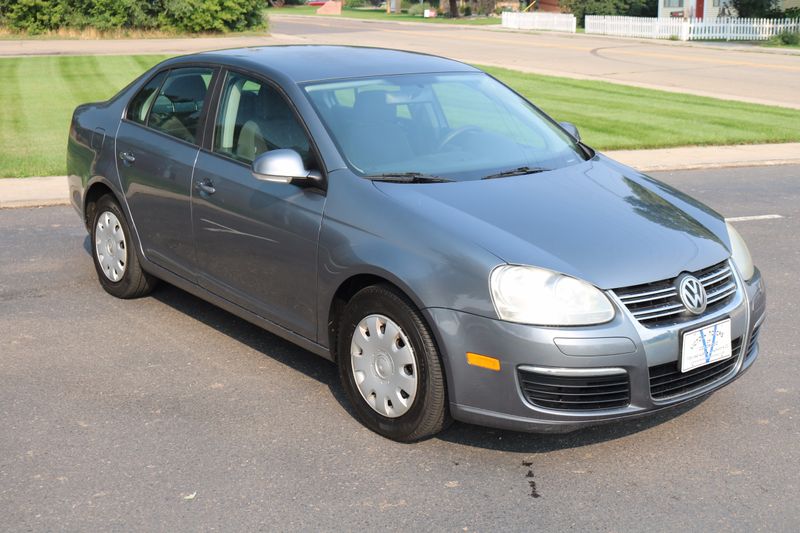 2006 Volkswagen Jetta Photos