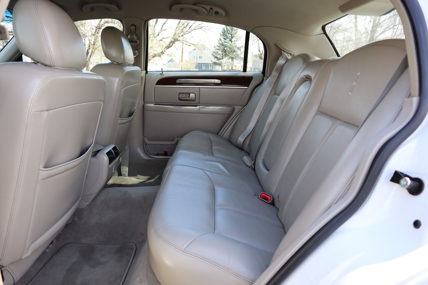 2009 Lincoln Town Car Signature Limited | Victory Motors of Colorado