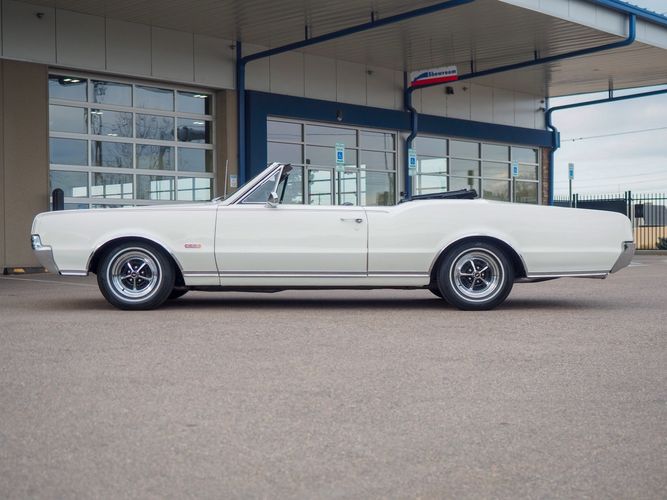 1967 Oldsmobile 442 Convertible | Cars Remember When