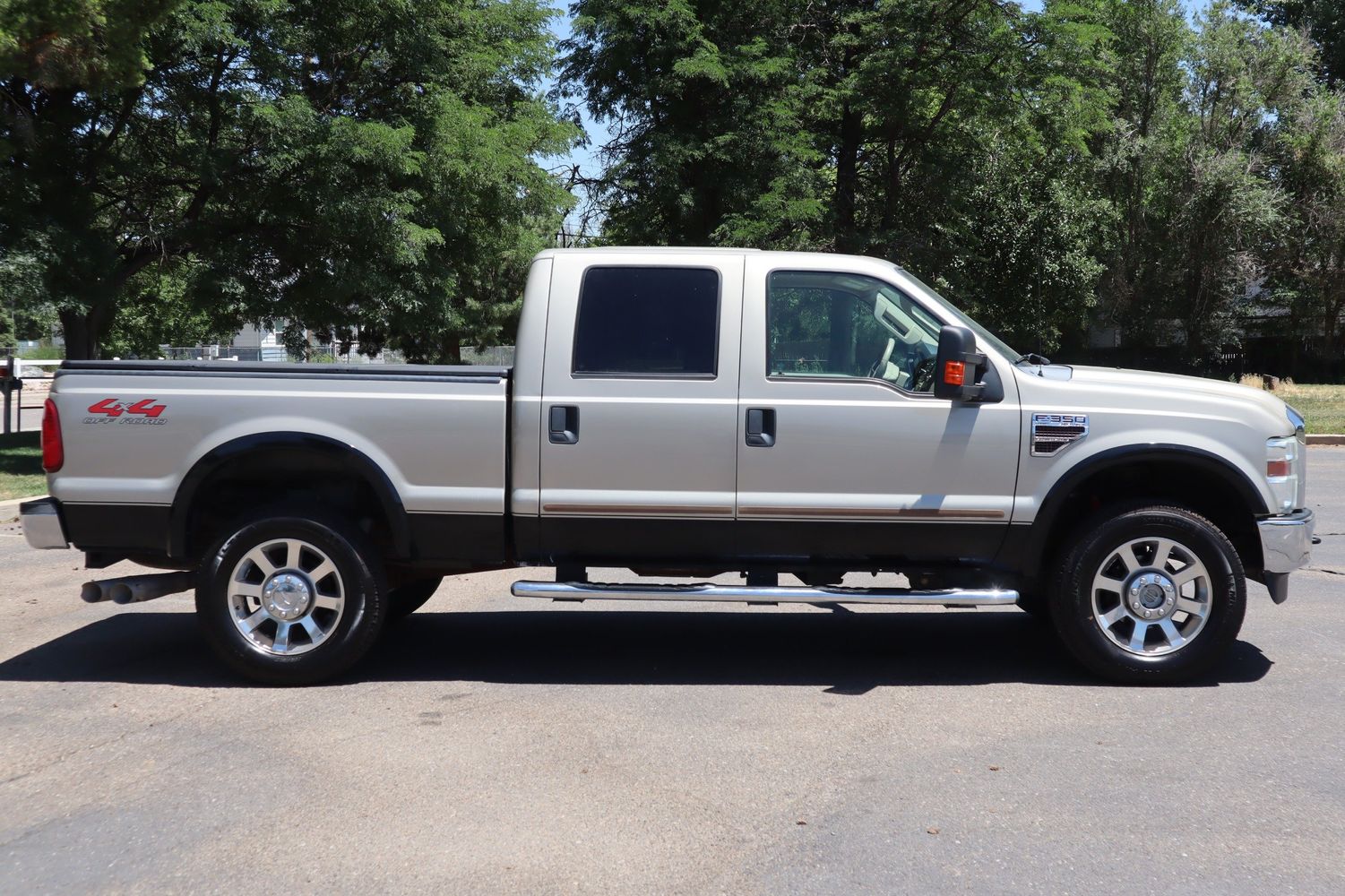 2009 Ford F-350 Super Duty Lariat | Victory Motors of Colorado
