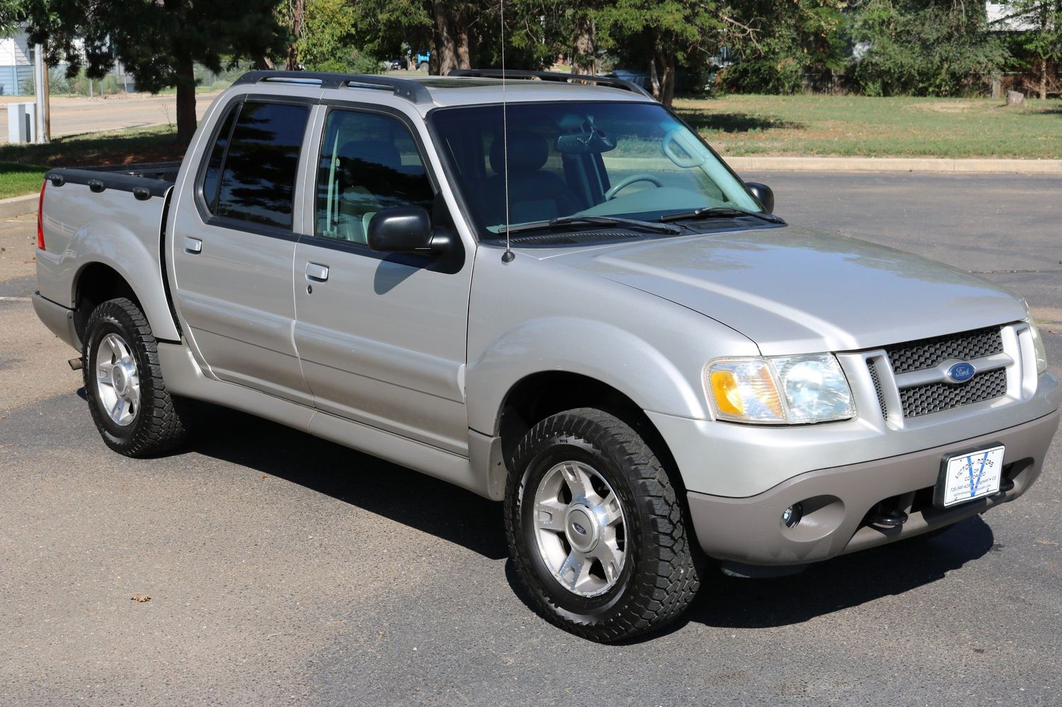 2003 Ford Explorer Sport Trac XLT | Victory Motors of Colorado