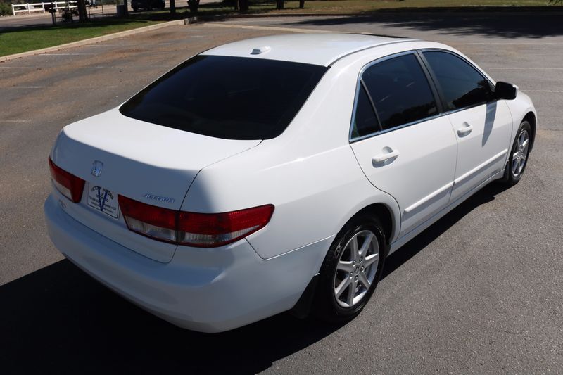 2004 Honda Accord Photos