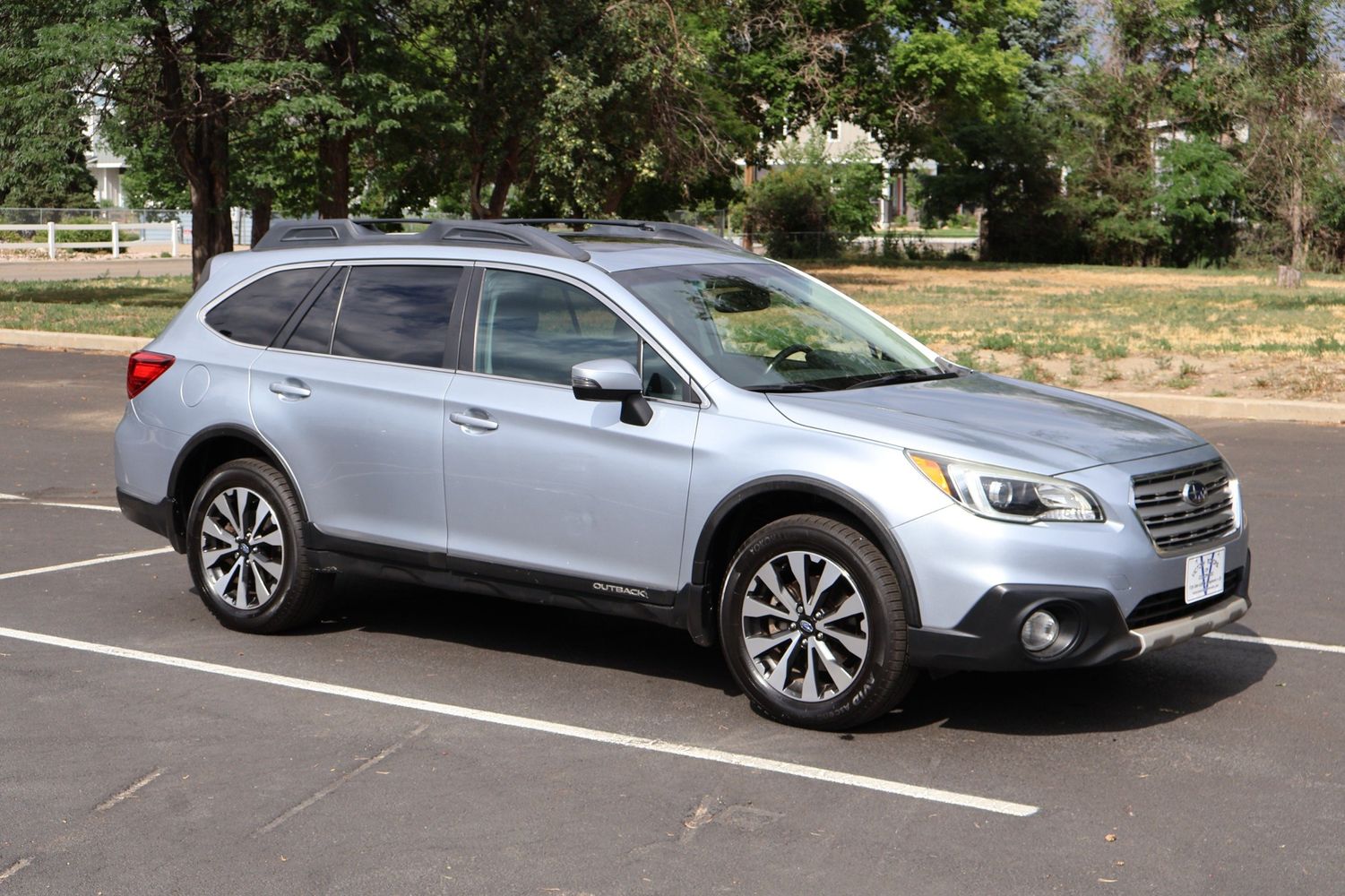 2016 Subaru Outback 3.6R Limited | Victory Motors of Colorado