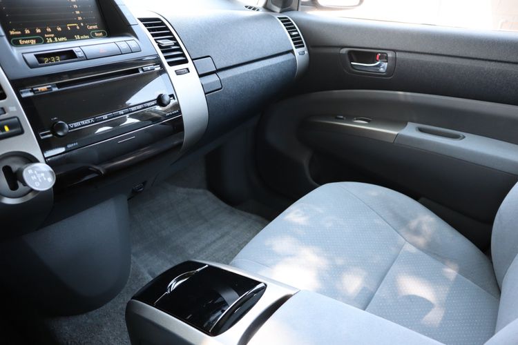2007 Toyota Prius Base | Victory Motors of Colorado