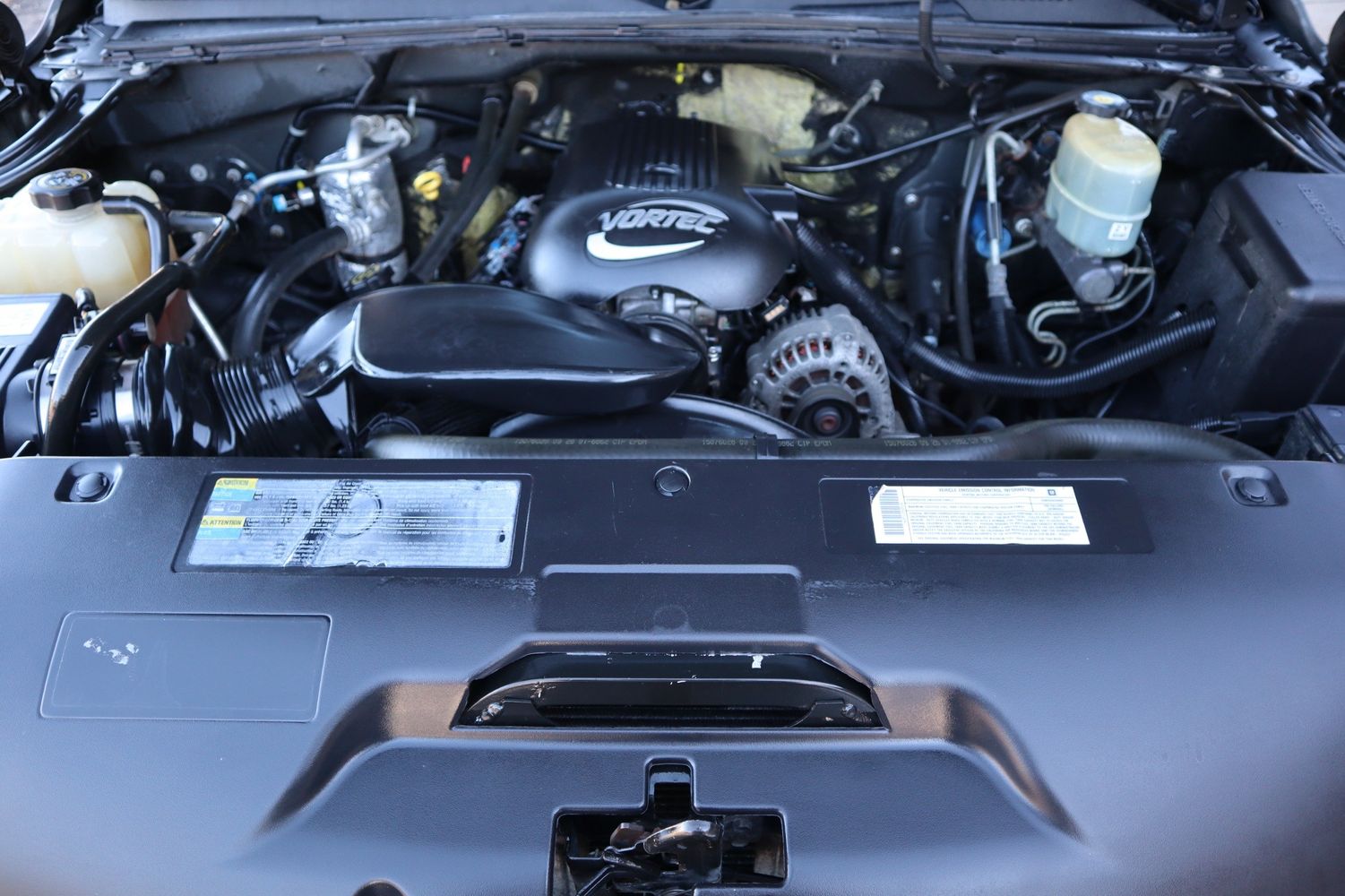 2002 Chevrolet Silverado 2500HD LT | Victory Motors of Colorado