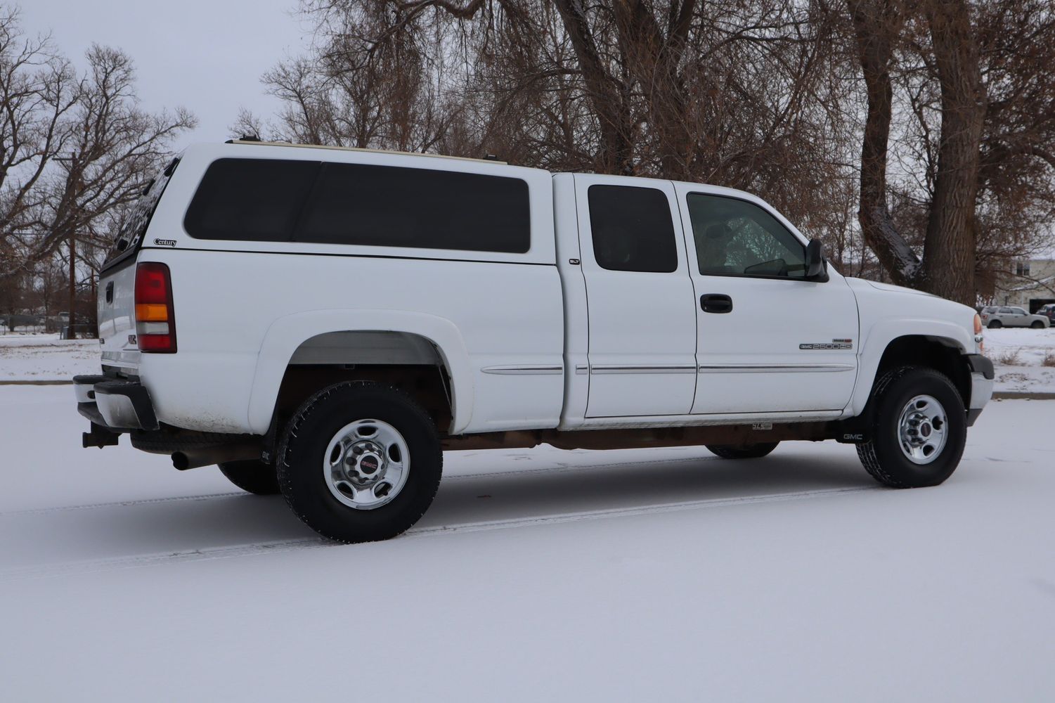 2001 GMC Sierra 2500HD SL | Victory Motors of Colorado