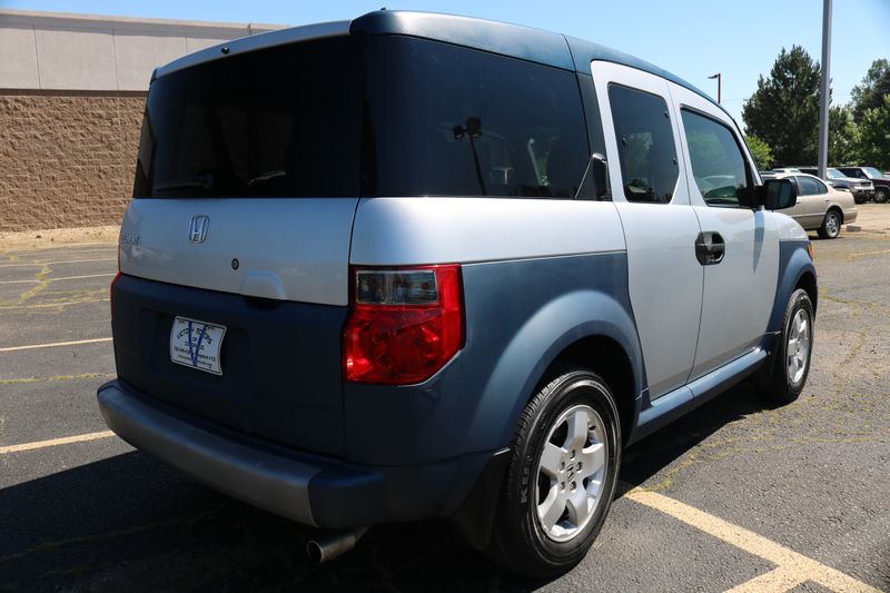 2005 Honda Element Photos