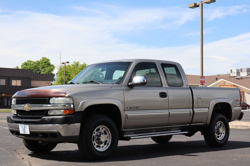 2002 Chevrolet Silverado 2500HD Photos