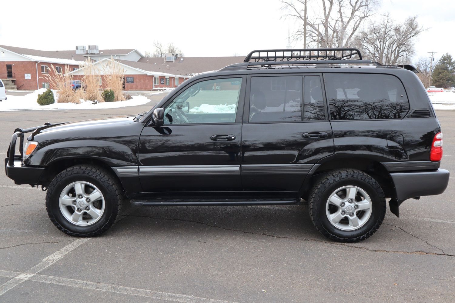 2004 Toyota Land Cruiser Base | Victory Motors of Colorado