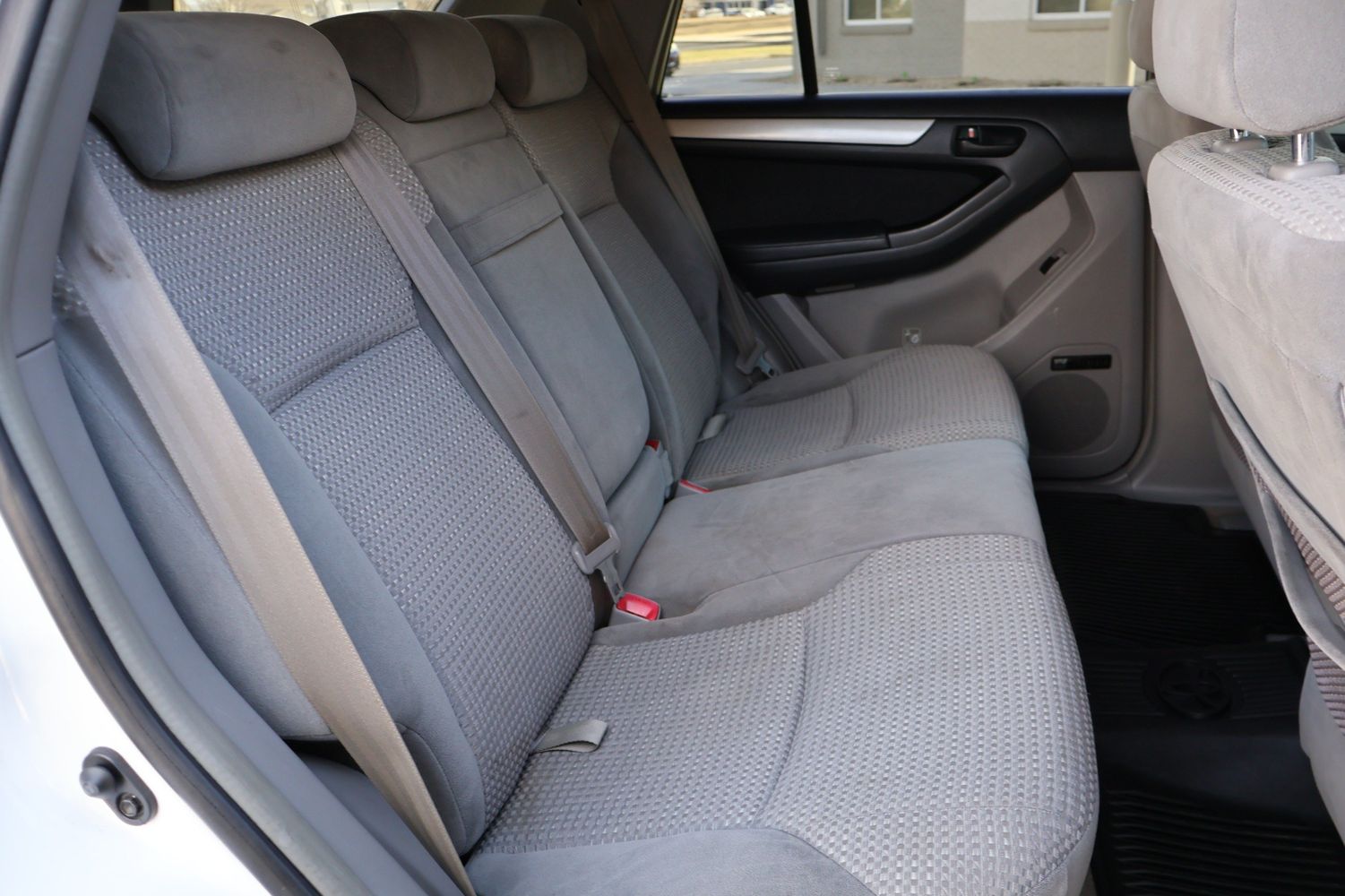 2005 Toyota 4Runner | Victory Motors of Colorado