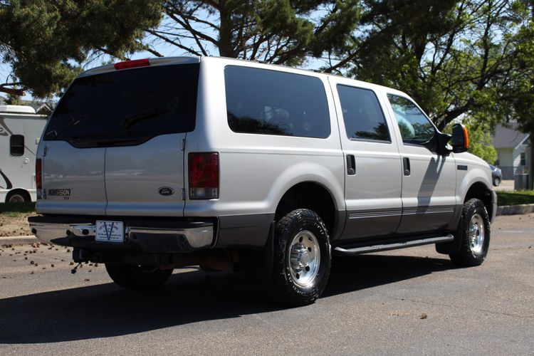 2005 Ford Excursion XLT | Victory Motors of Colorado