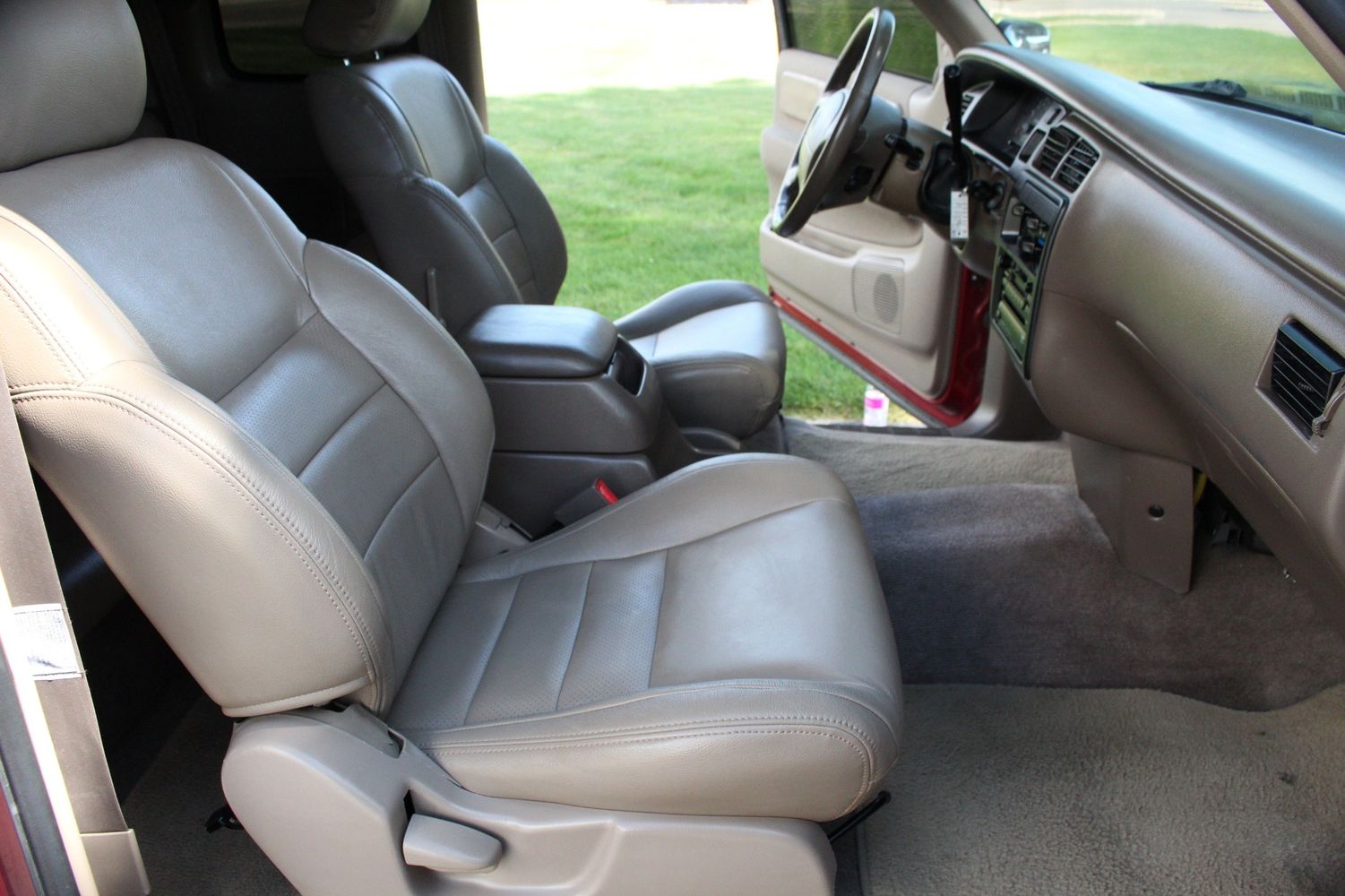 1998 Toyota T100 SR5 | Victory Motors of Colorado