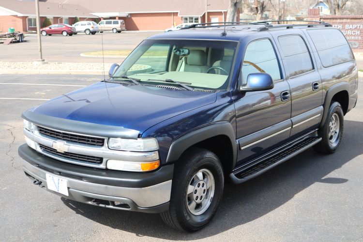 2003 Chevrolet Suburban LT | Victory Motors of Colorado