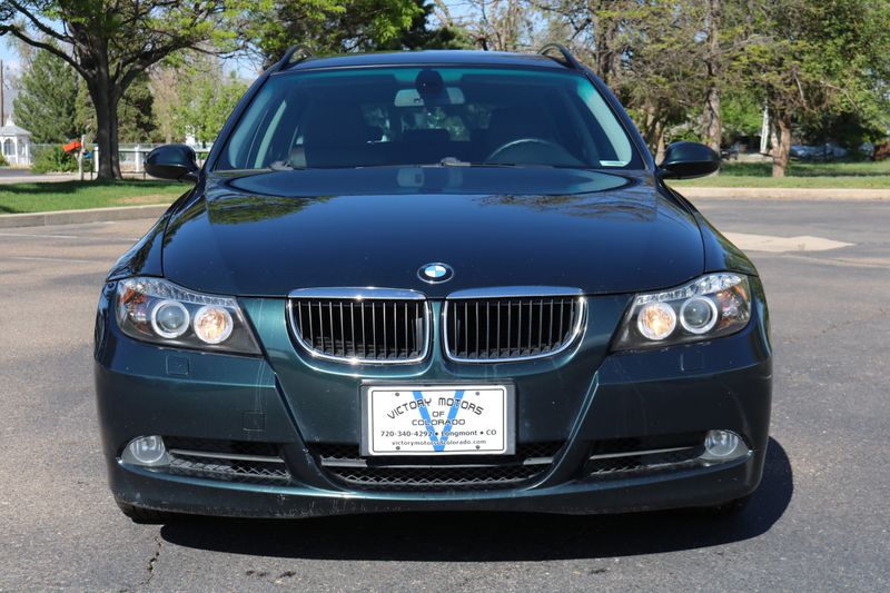 2006 BMW 325xi Photos