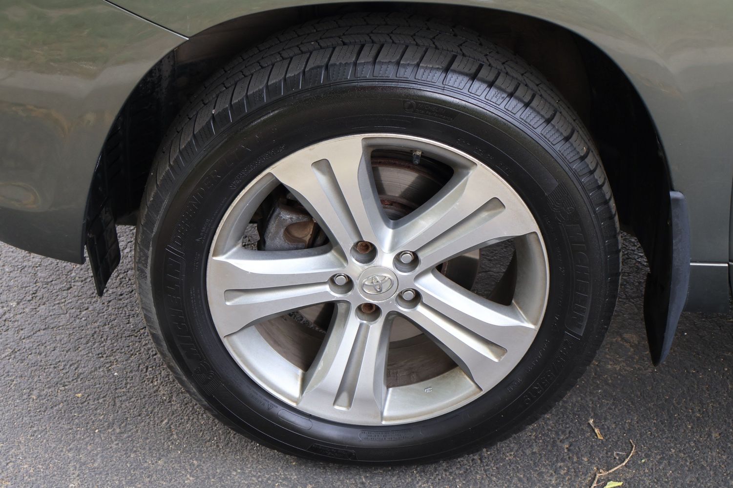 2008 Toyota Highlander Sport | Victory Motors of Colorado