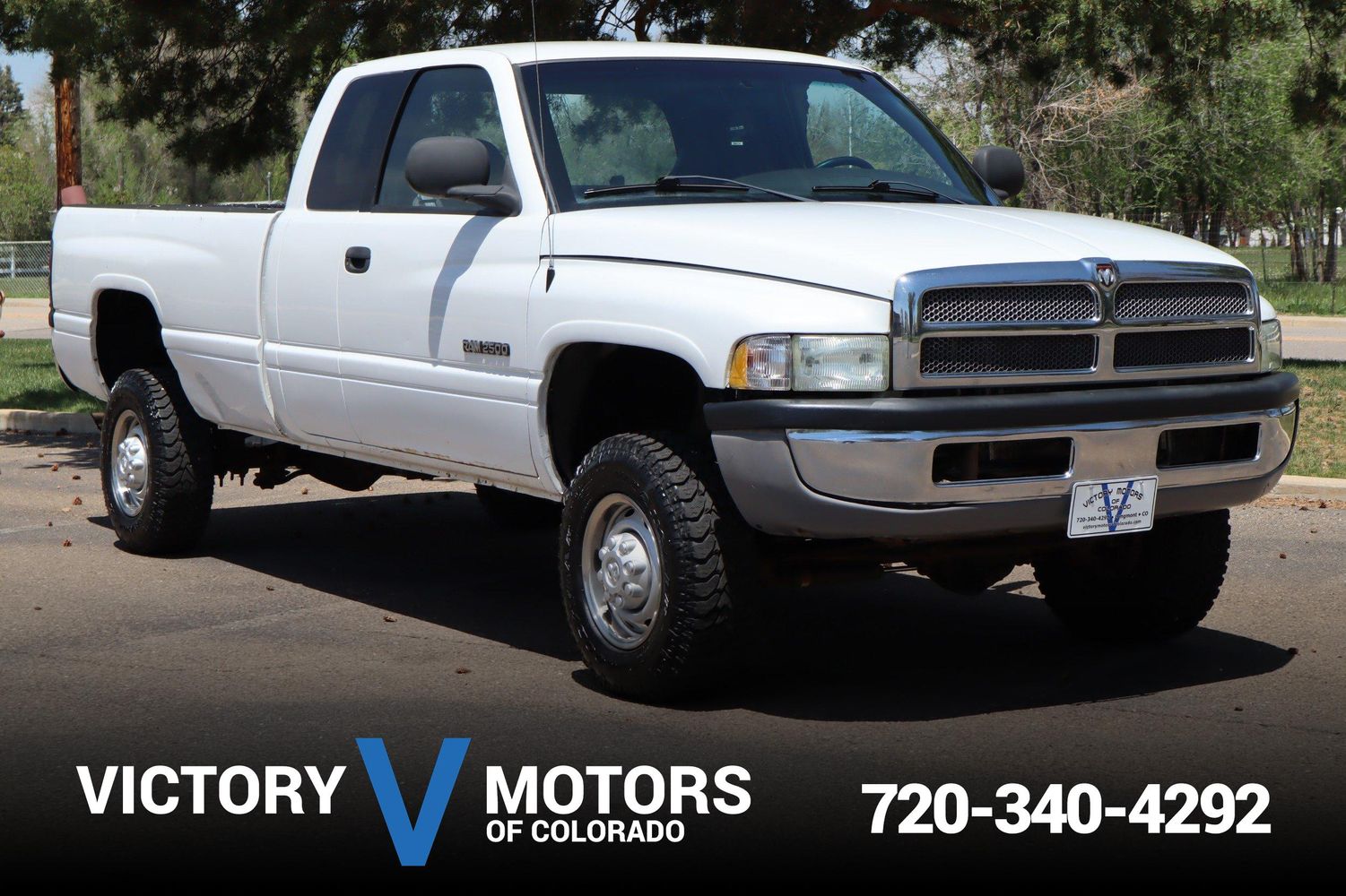 2002 Dodge Ram 2500 ST | Victory Motors of Colorado