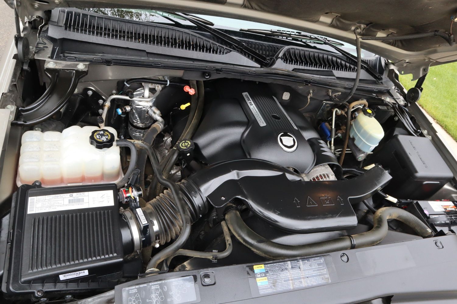 2002 Cadillac Escalade EXT Base | Victory Motors of Colorado