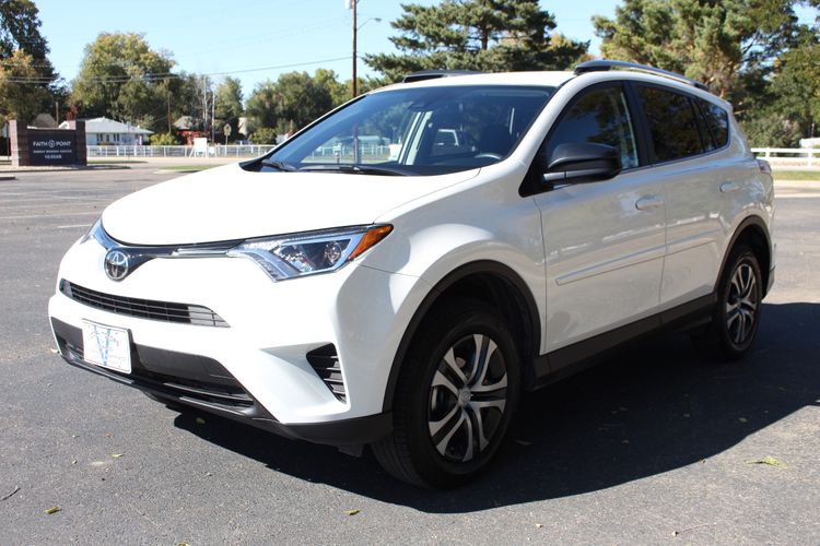 2017 Toyota RAV4 LE | Victory Motors of Colorado