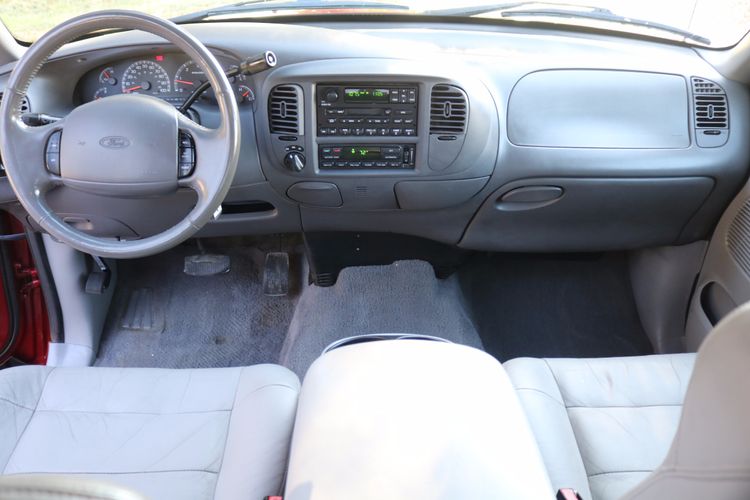 2002 Ford F-150 Lariat | Victory Motors of Colorado