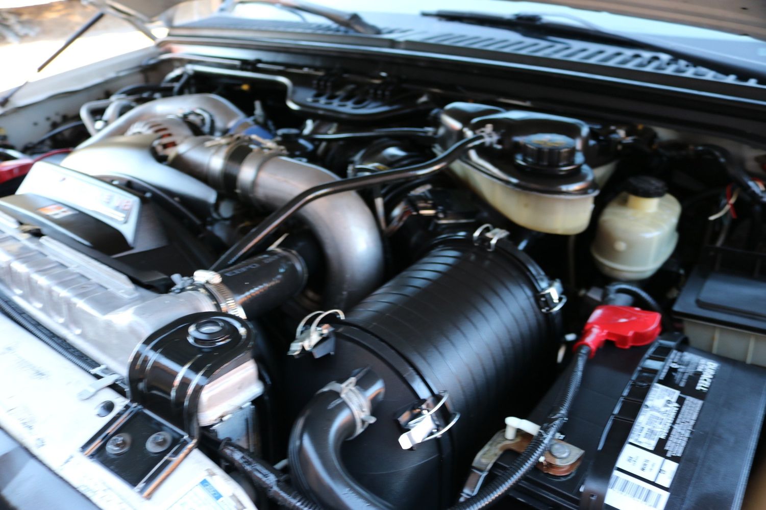 2004 Ford Excursion XLT | Victory Motors of Colorado