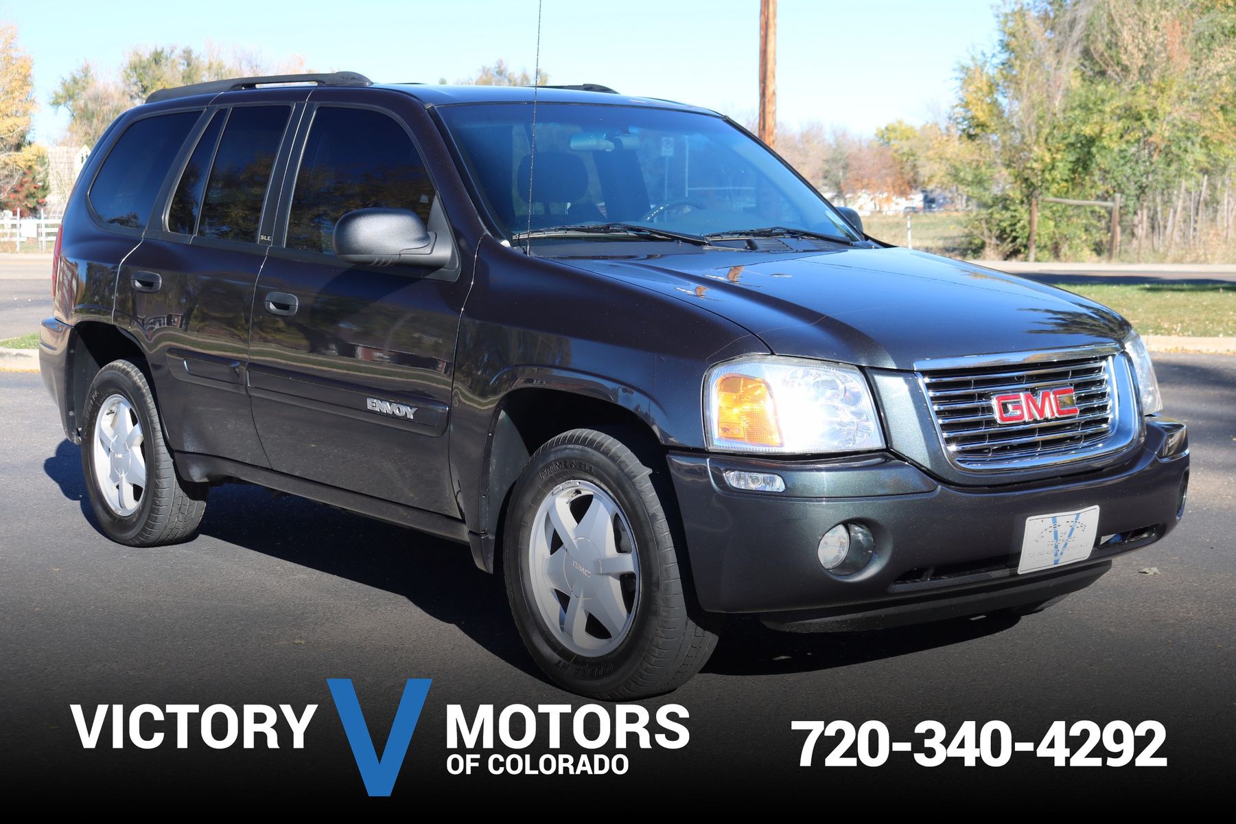 2003 GMC Envoy SLE | Victory Motors of Colorado