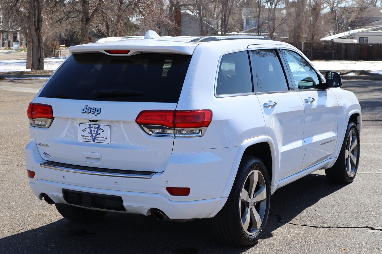 2015 Jeep Grand Cherokee Overland | Victory Motors of Colorado