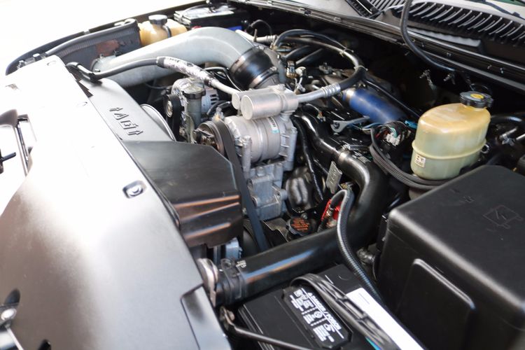 2002 Chevrolet Silverado 2500HD LT | Victory Motors of Colorado