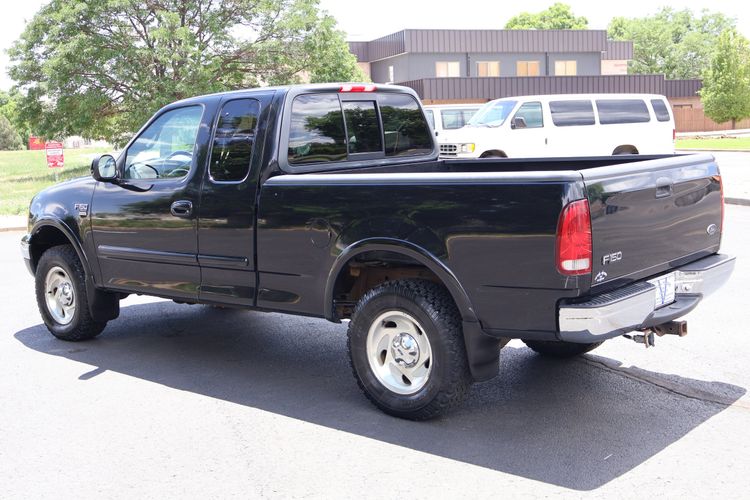 2000 Ford F-150 XLT | Victory Motors of Colorado
