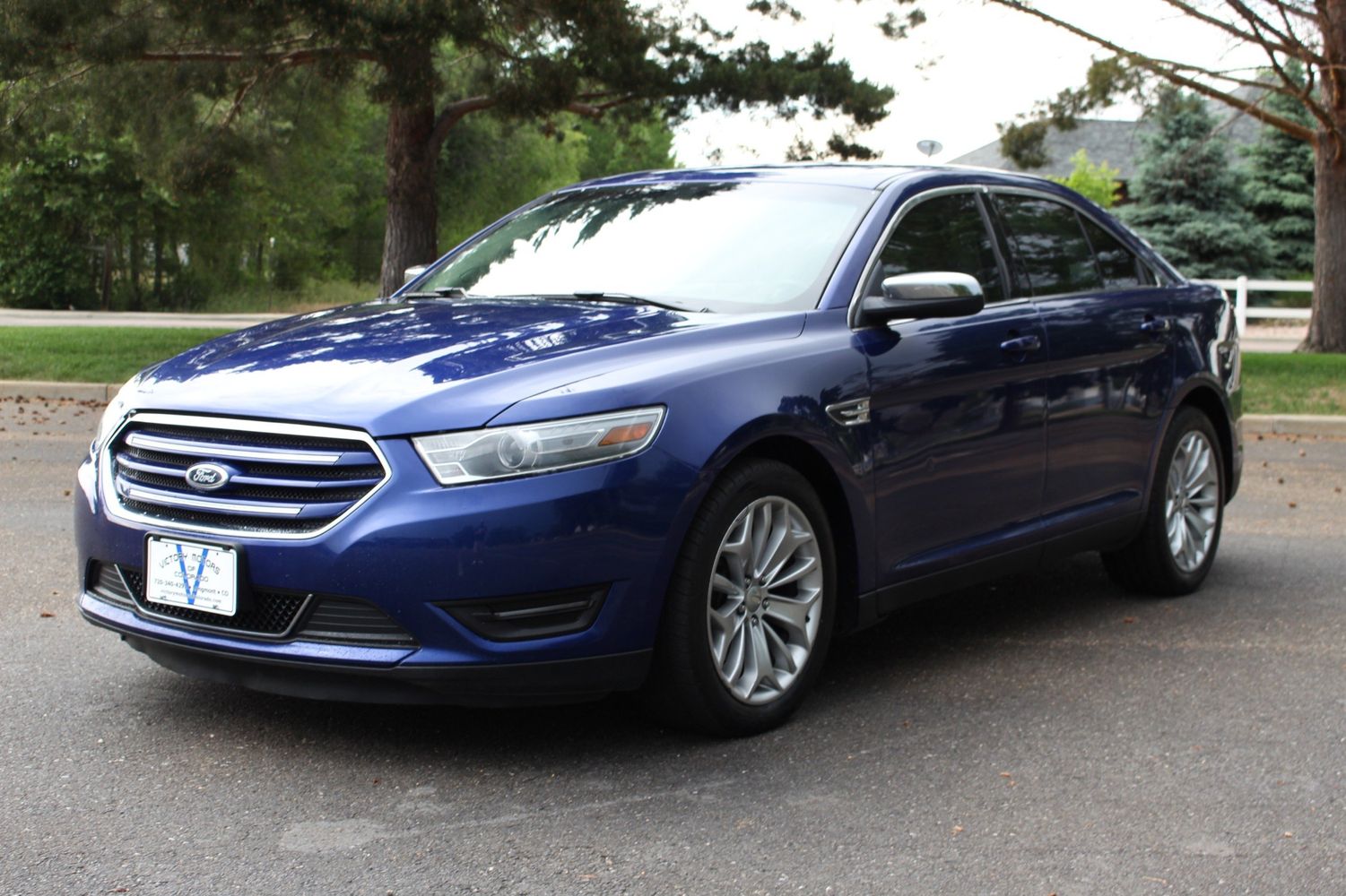 2013 Ford Taurus Limited | Victory Motors of Colorado