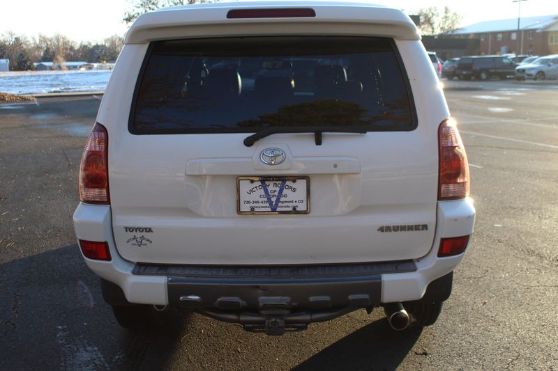 2005 Toyota 4Runner Photos