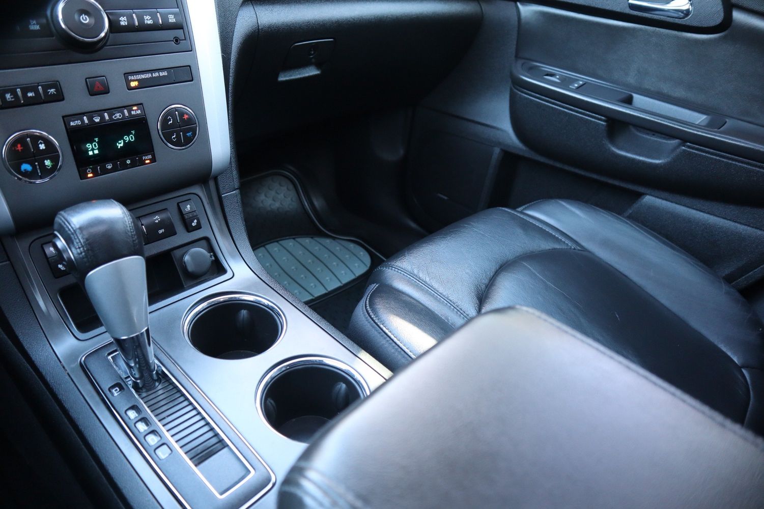 2011 Chevrolet Traverse LT | Victory Motors of Colorado