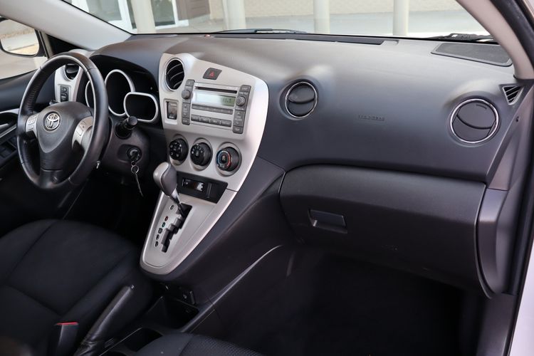 2009 Toyota Matrix S | Victory Motors of Colorado
