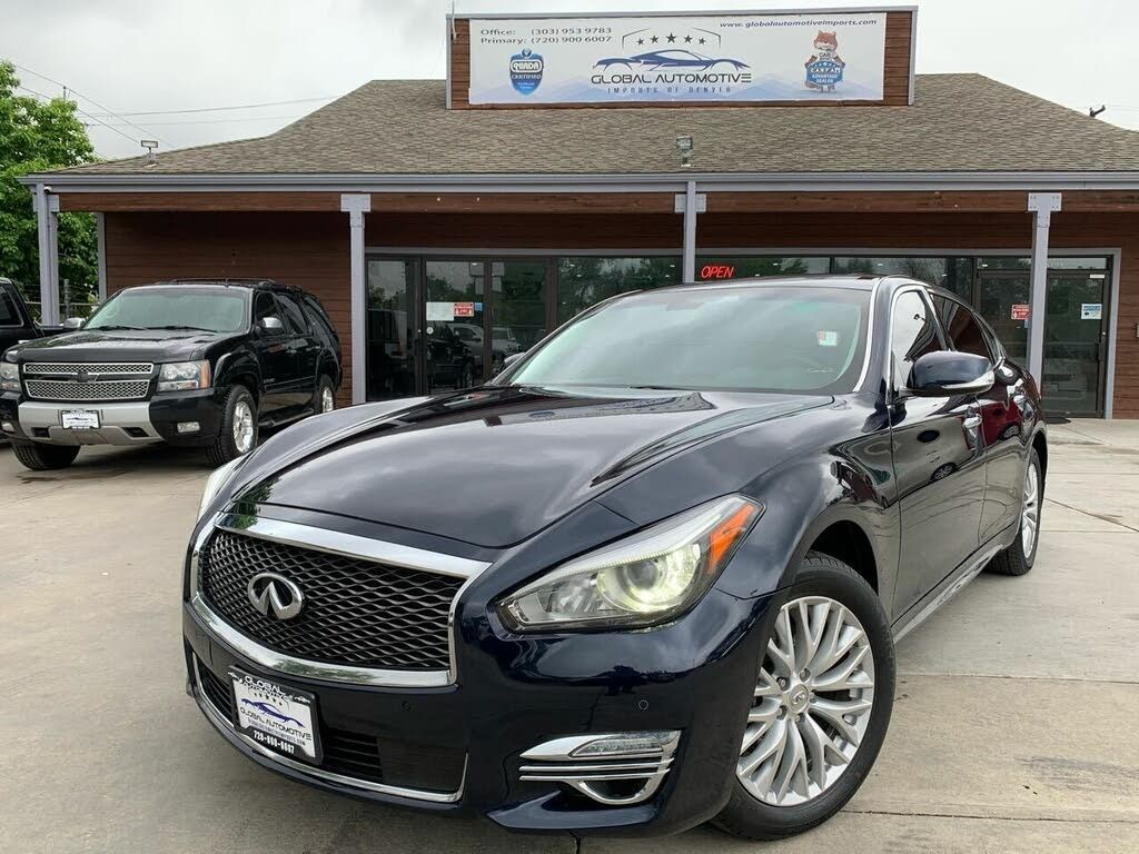 2016 INFINITI Q70L 5.6 | Global Automotive Imports