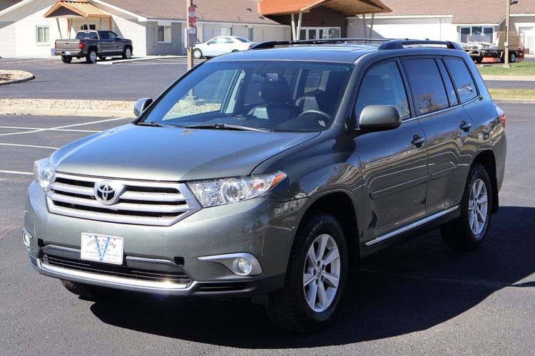 2012 Toyota Highlander SE | Victory Motors of Colorado
