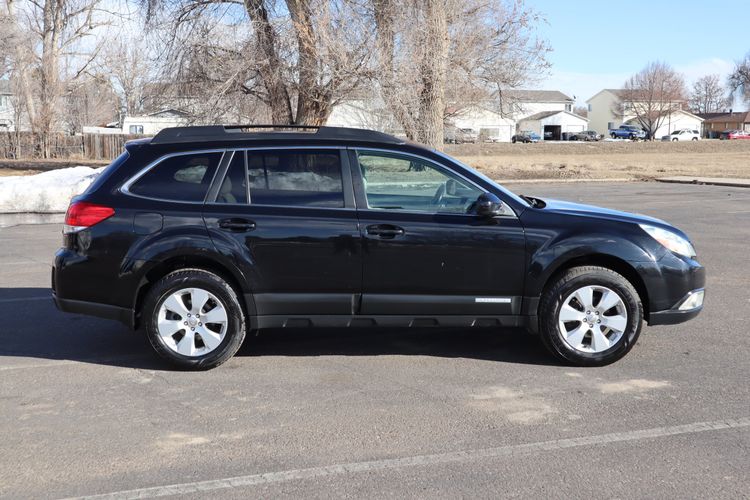 2011 Subaru Outback 2.5i Premium | Victory Motors of Colorado
