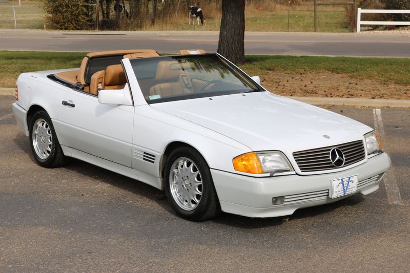 1990 Mercedes-Benz SL 300 Photos