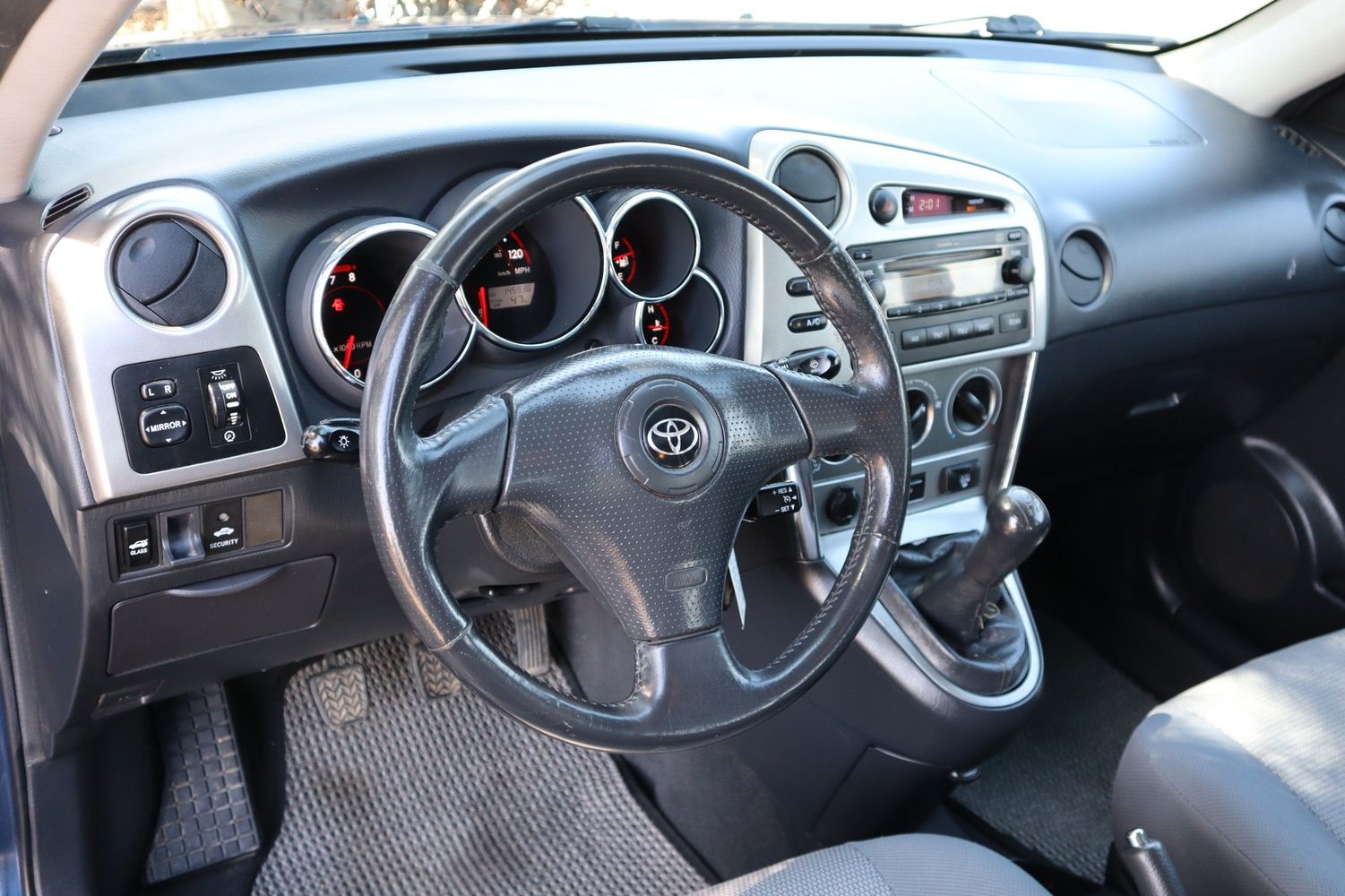 2005 Toyota Matrix XR | Victory Motors of Colorado