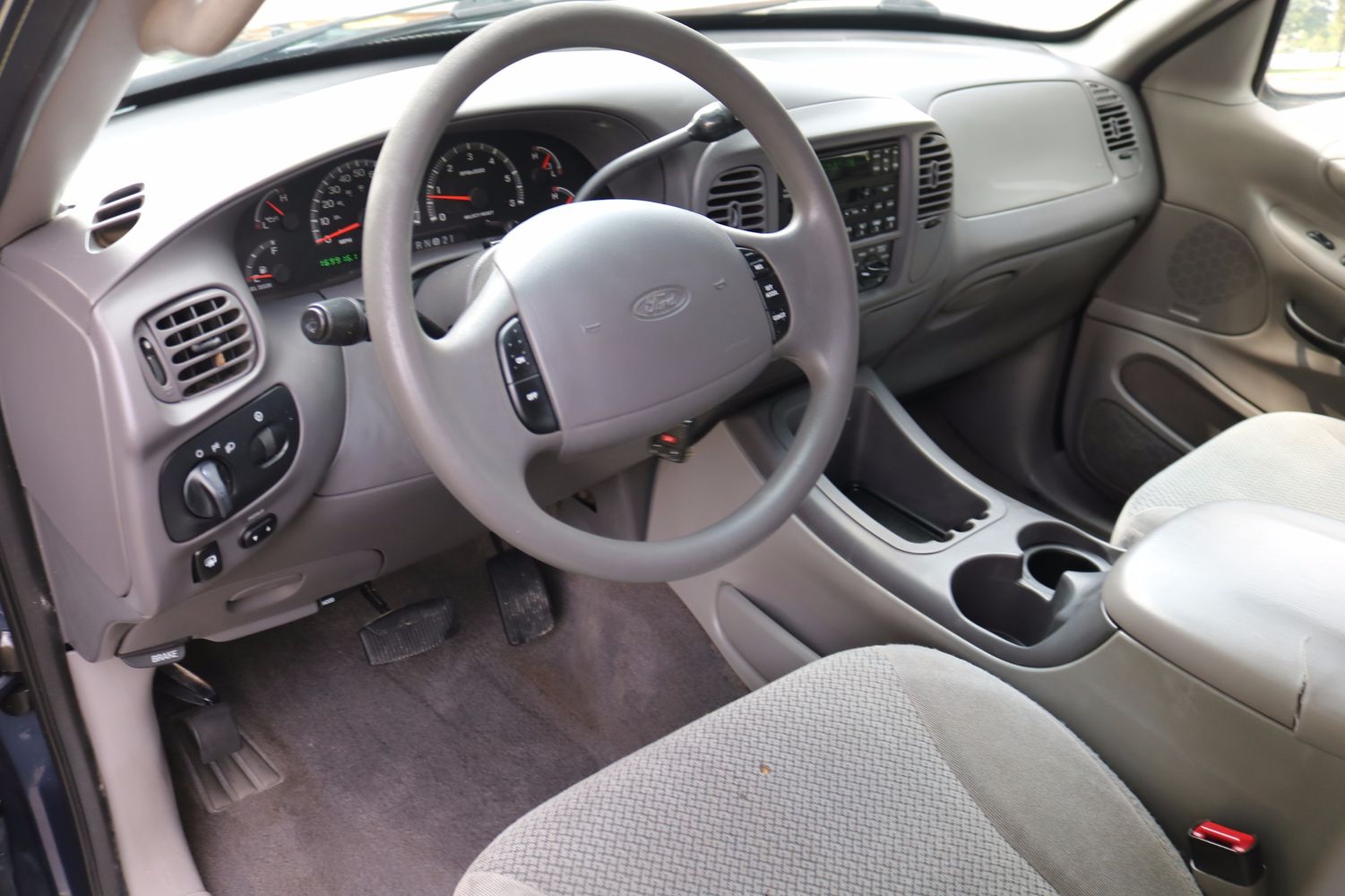 2000 Ford Expedition XLT | Victory Motors of Colorado