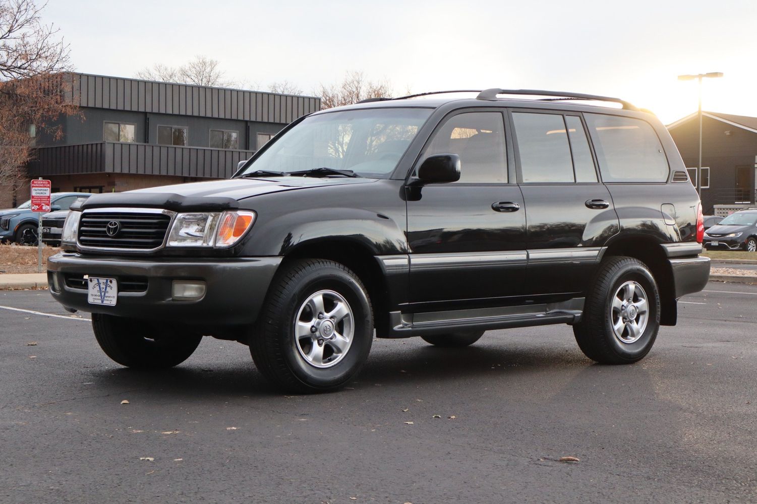 2001 Toyota Land Cruiser | Victory Motors of Colorado