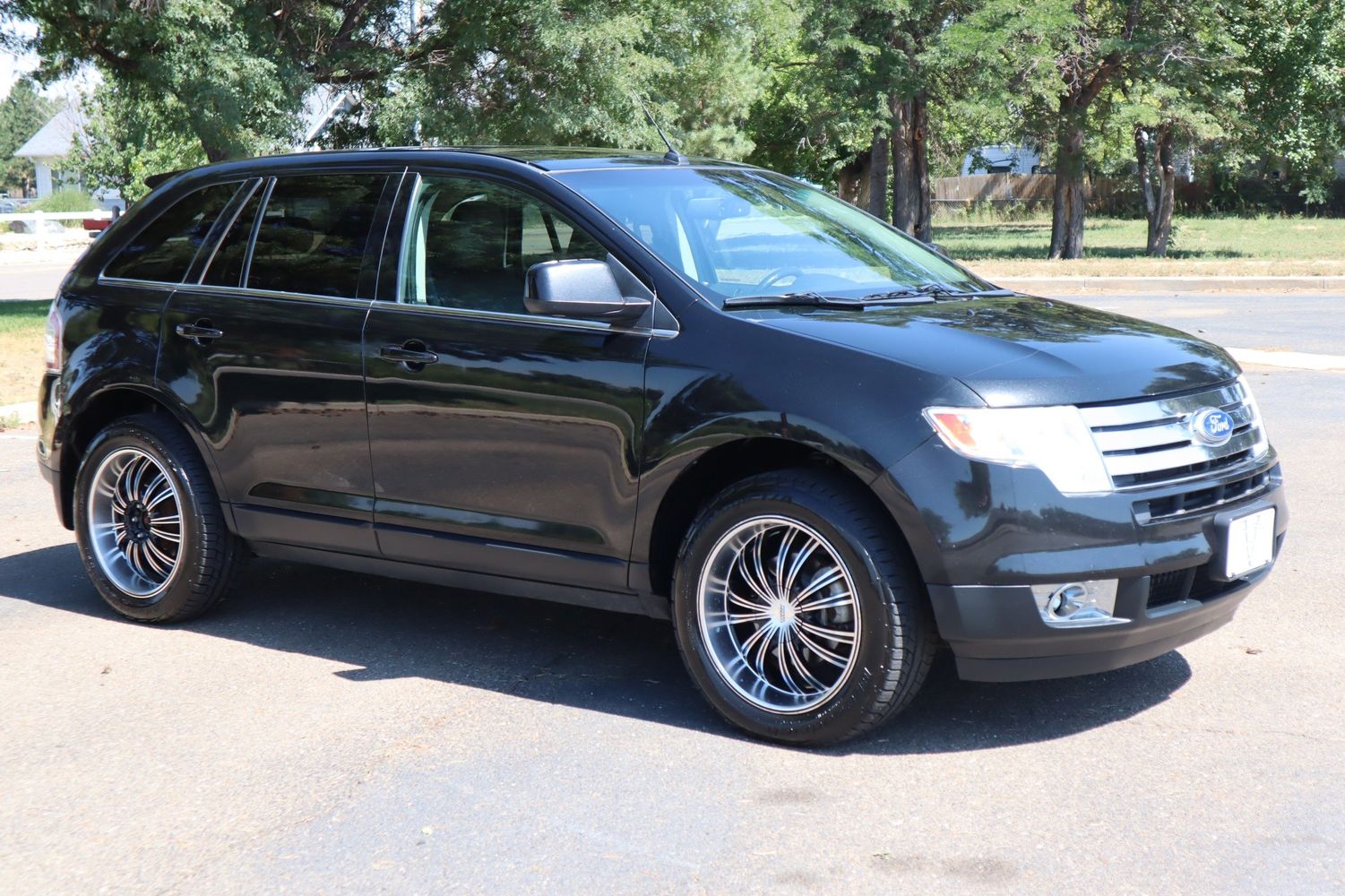 2010 Ford Edge Limited | Victory Motors of Colorado