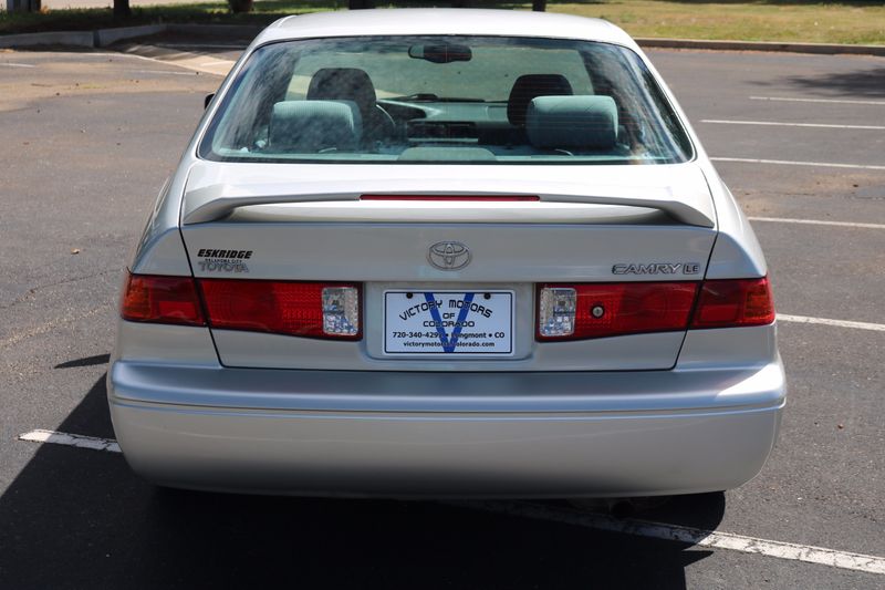 2001 Toyota Camry Photos
