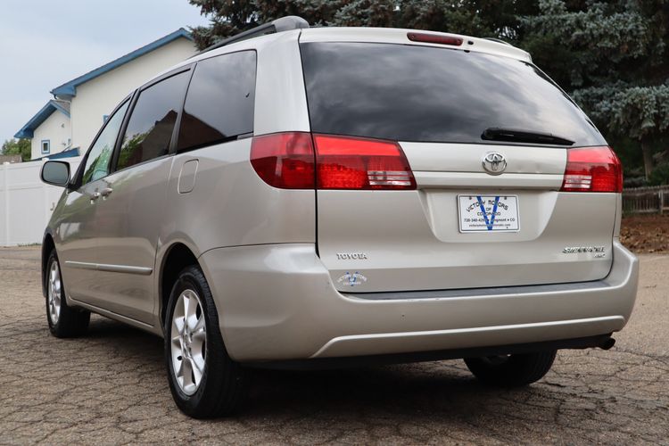 2004 Toyota Sienna XLE 7 Passenger | Victory Motors of Colorado