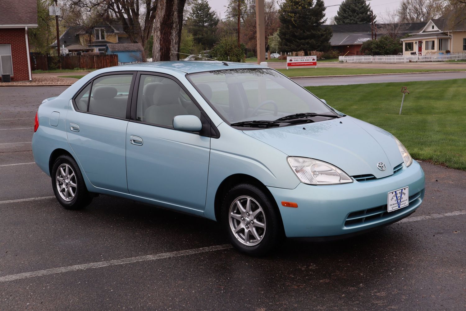 2002 Toyota Prius Base | Victory Motors of Colorado