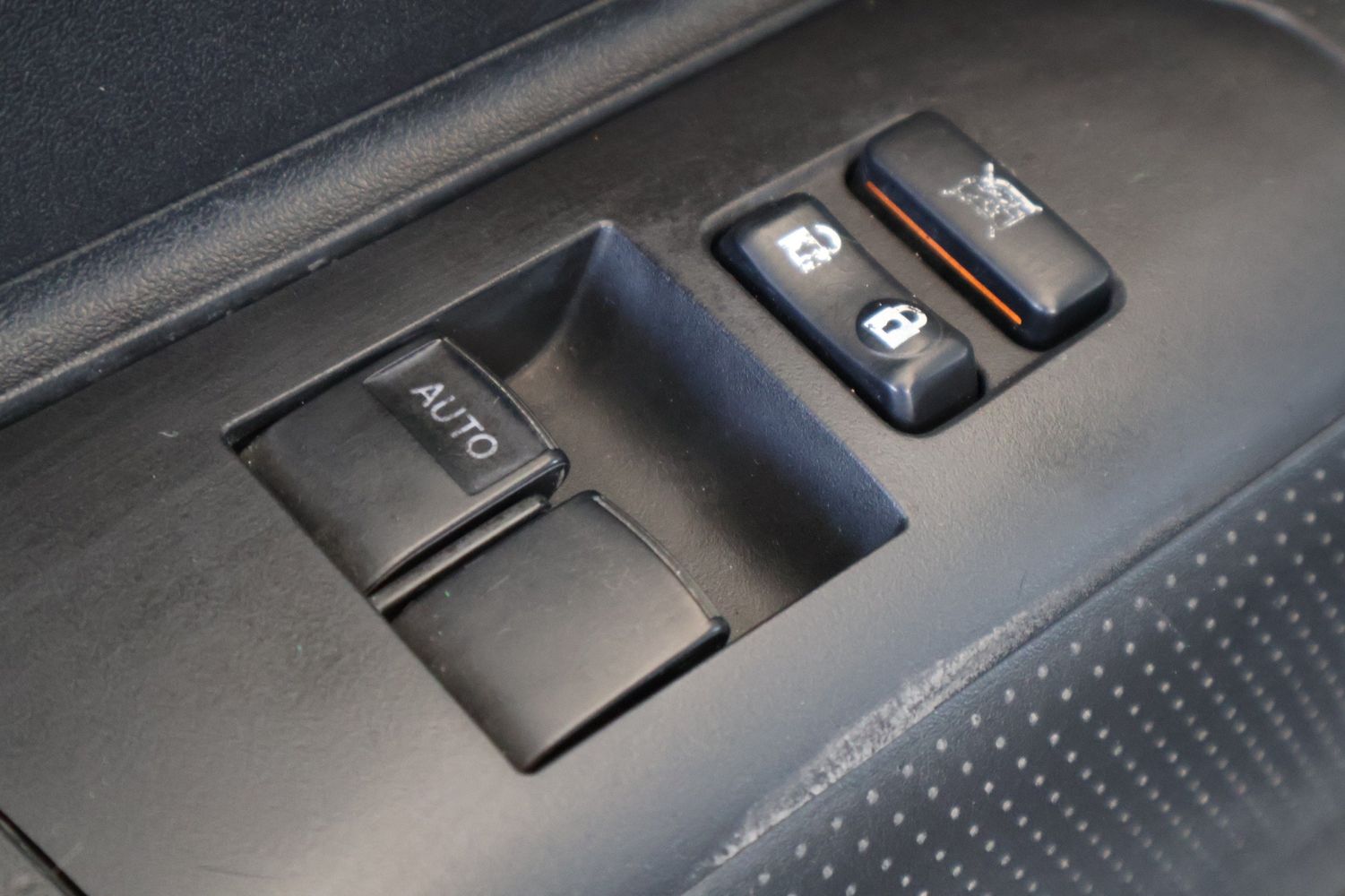 2014 Toyota FJ Cruiser Base | Victory Motors of Colorado