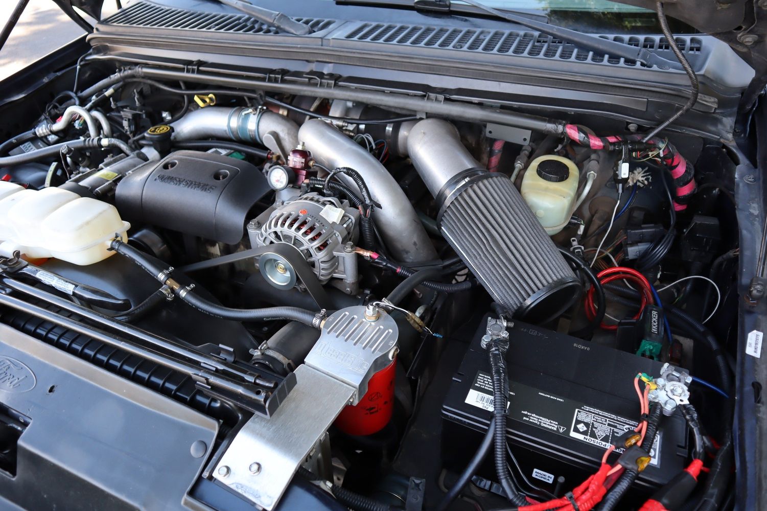 2002 Ford F-250 Super Duty XLT | Victory Motors of Colorado
