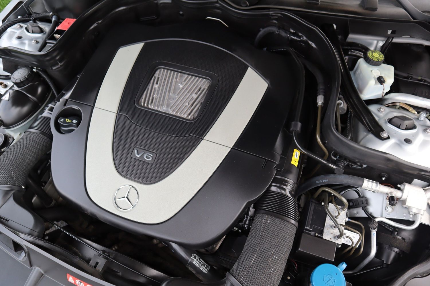 2010 Mercedes-Benz C-Class C 300 Sport 4MATIC | Victory Motors of Colorado