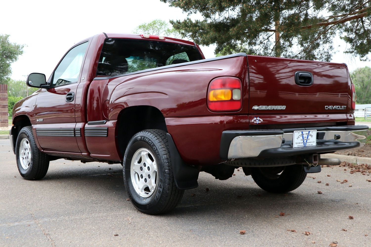 2000 Chevrolet Silverado 1500 LS | Victory Motors of Colorado